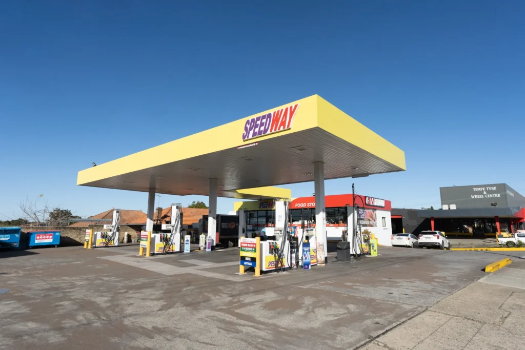 Speedway Roselands Petrol Station - Speedway
